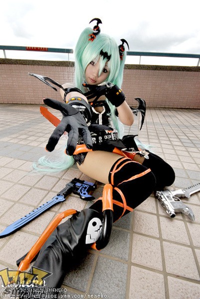 良莠不齐《女王之刃》多角色cosplay__17173.com中国游戏门户站