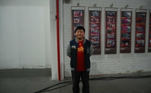 TGA专访：皇族力克iG 15岁天才ADC选手狂小禹_17173英雄联盟专区_中国游戏第一门户站