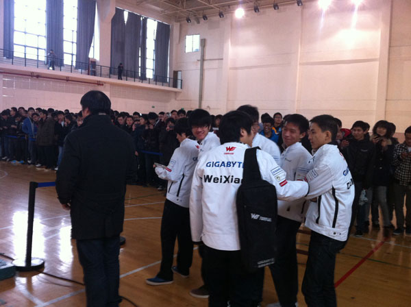 迟来的圣诞礼物 记英雄联盟典藏明信片Team WE_17173英雄联盟专区_中国游戏第一门户站