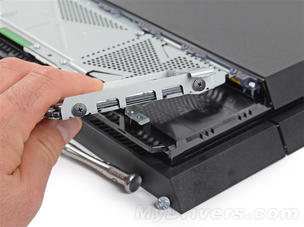 PS4完全拆卸图：模块化组装紧凑 做工精细 _17173单机站_中国游戏第一门户站