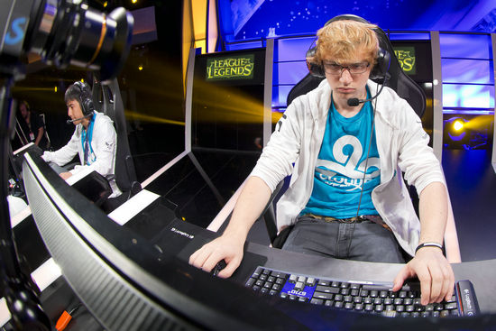 英雄联盟的野区猛兽：北美C9战队打野Meteos_17173英雄联盟游戏专区_中国游戏第一门户站